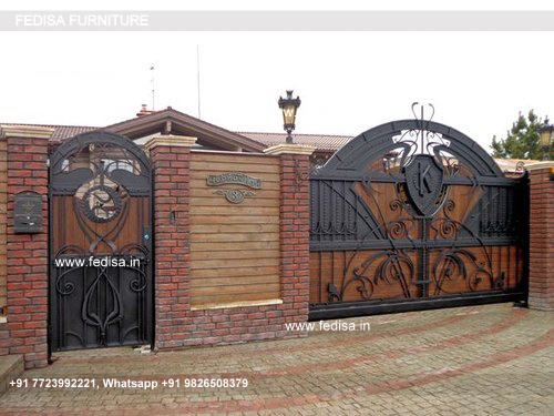 Iron Main Gate Design 3151 Modern House With Gate Main Gate Design ...