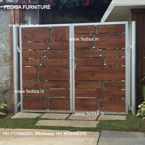 Low Cost Simple Main Gate Design Modern Iron Fence Designs Boundary ...