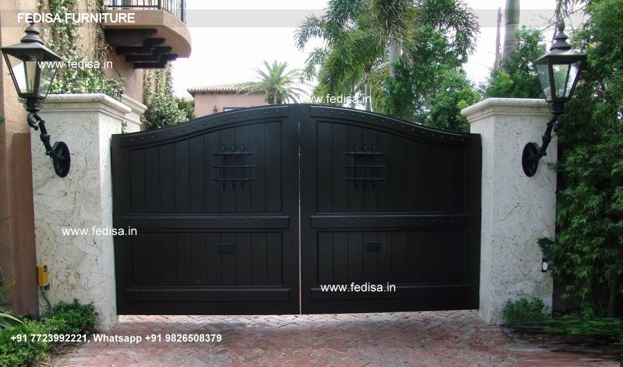 Men Gate Ka Design Modern House With Gate Metal Grill Gate Pipe Wala ...