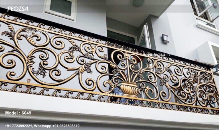 Lohe Ke Pipe Ki Railing Big Window Grill Design Simple Steel Railing ...